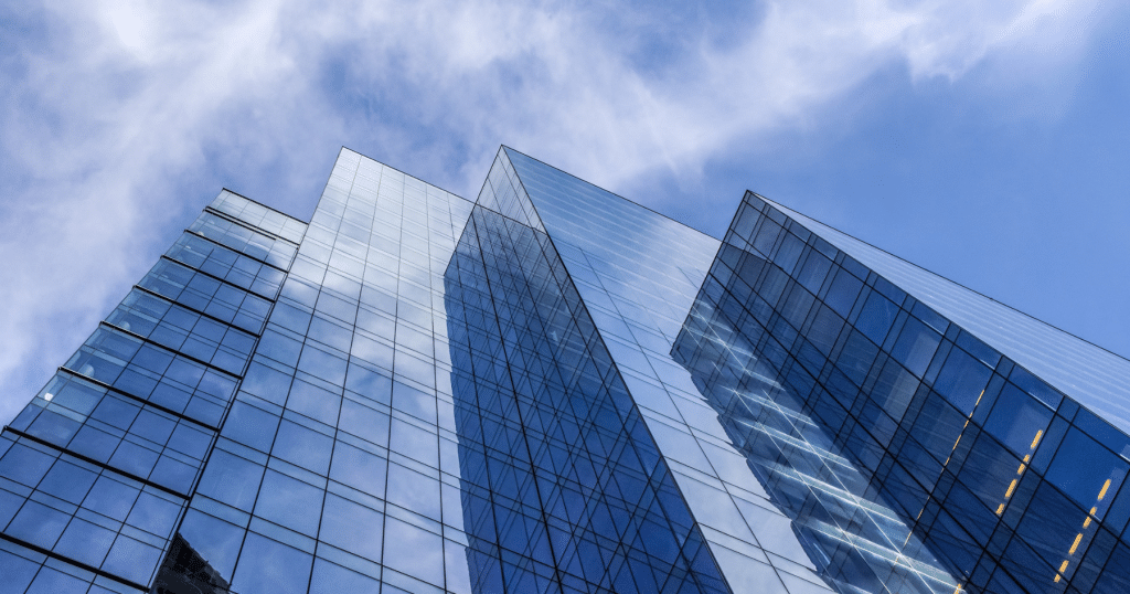 Smart building technology in facility management | Spacewell